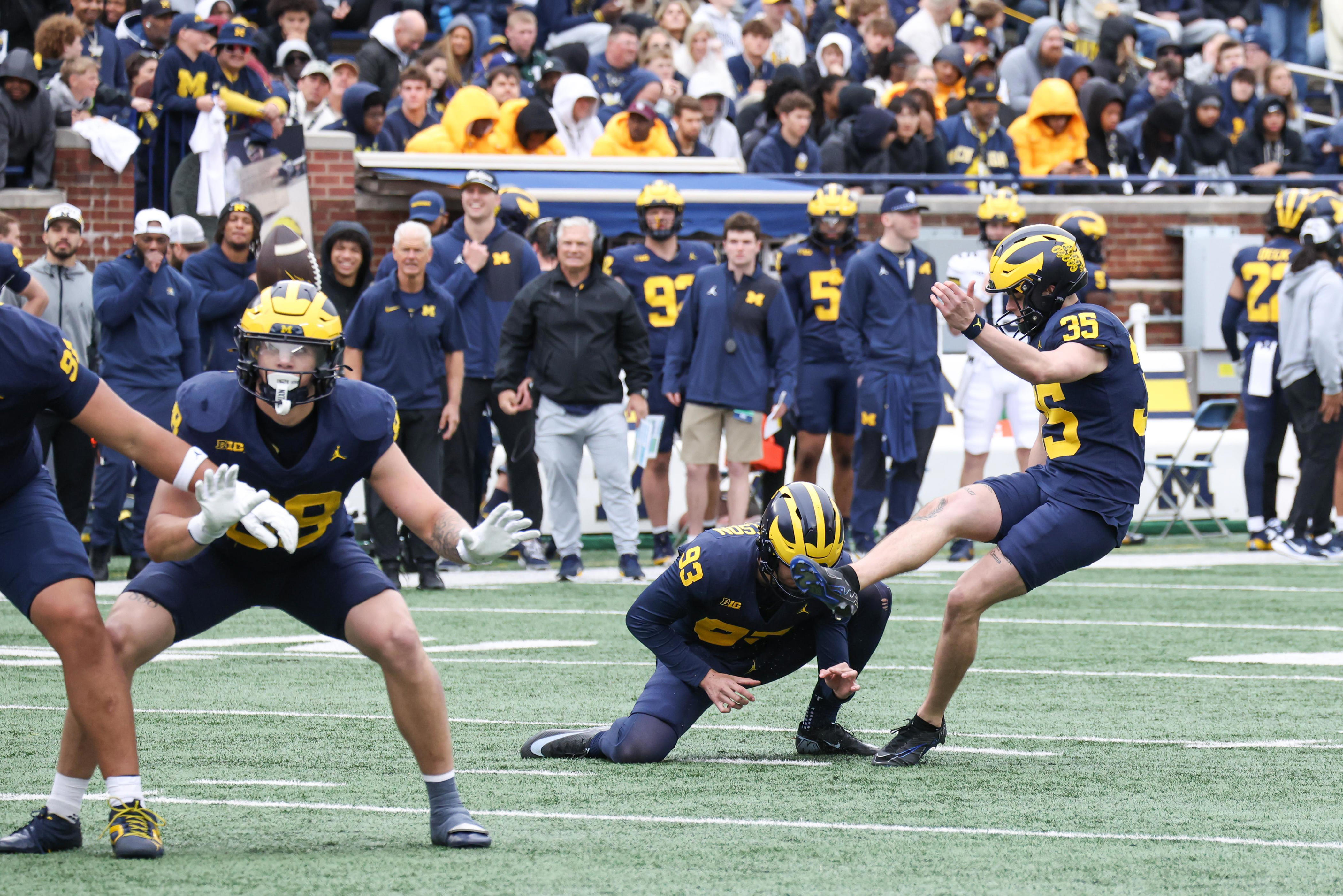 This under-the-radar position battle could majorly impact Michigan ...