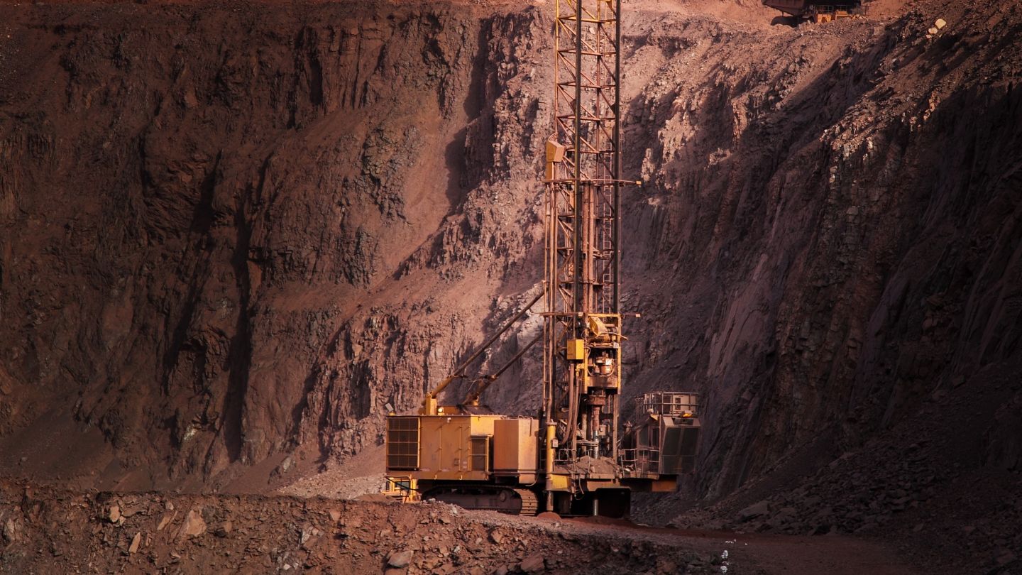 Cooper Metals appoints Bullion Drilling for Ardmore North and Attina