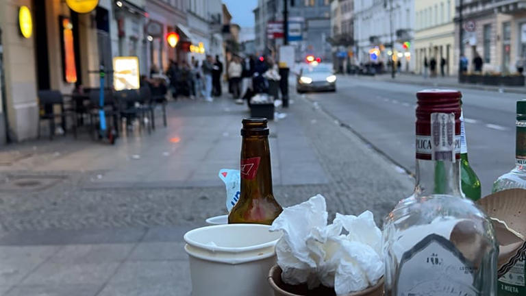 Varsovie interdit la vente d'alcool nocturne : la capitale polonaise ...