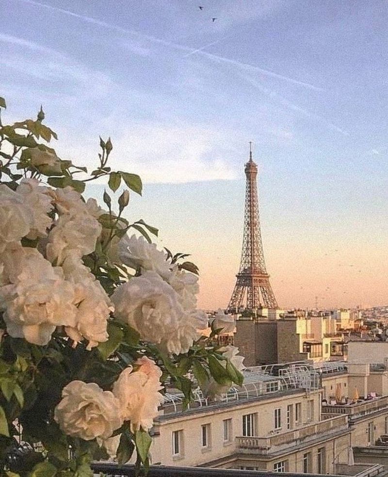 15 world destinations where travelers spend the most money