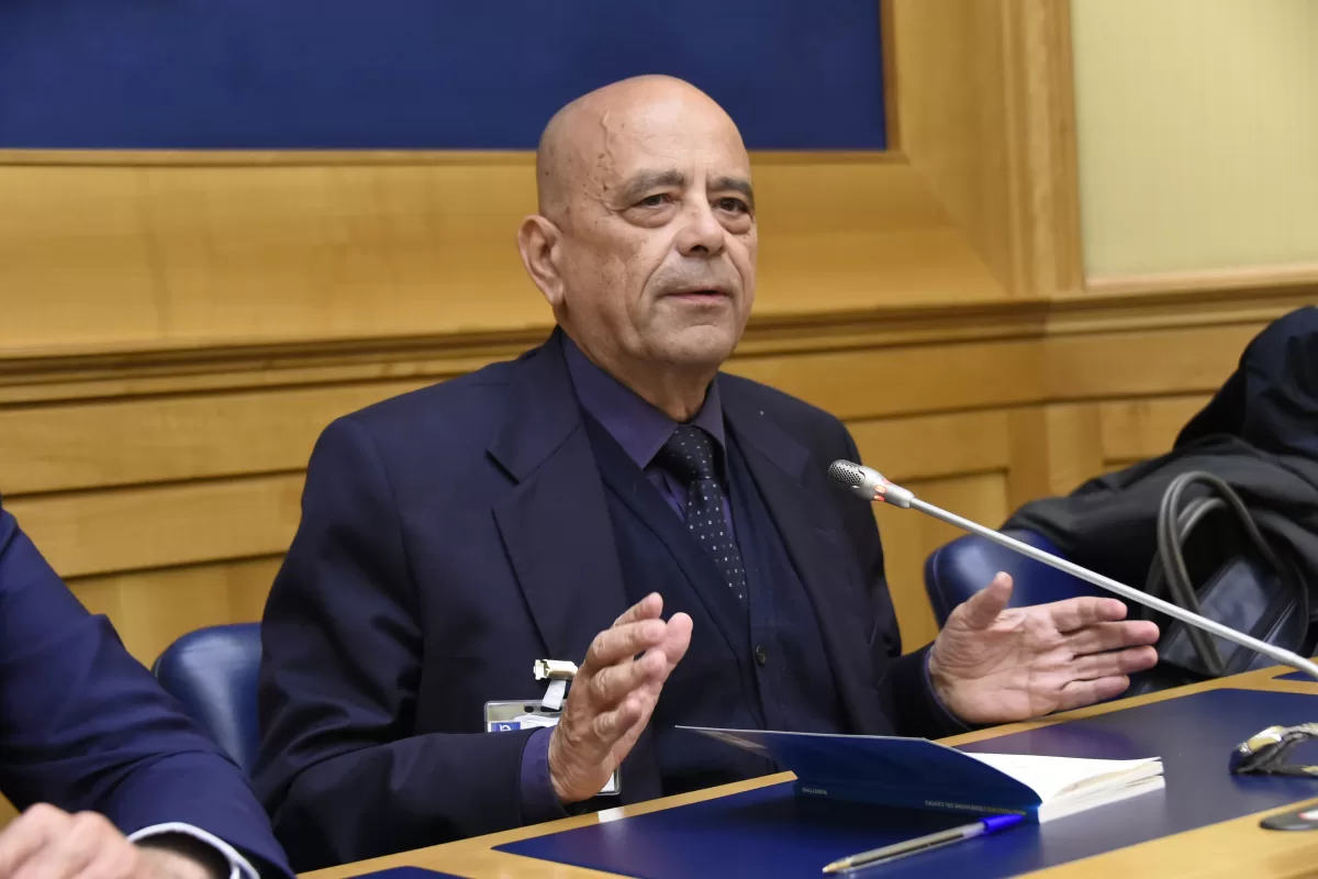 “Più cultura della difesa e nuovi schemi per capire il mondo”, parla ...