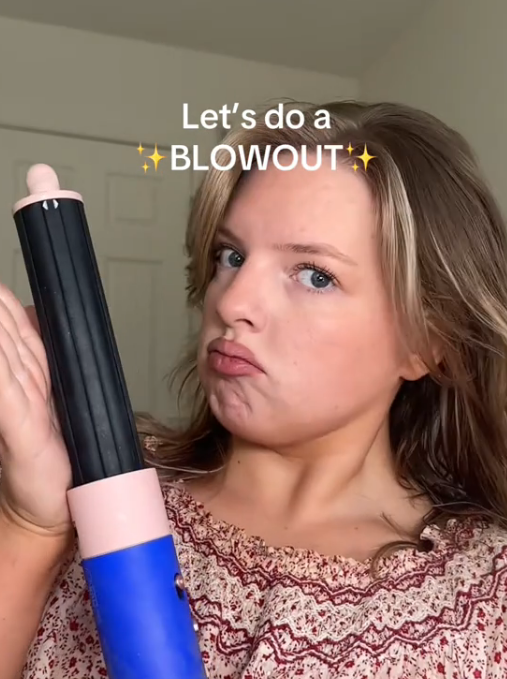 Dyson Airwrap blowout tutorial