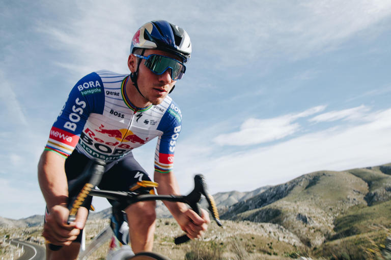 New Specialized Evade 4 is 2.4% cooler, but not any faster – have we ...