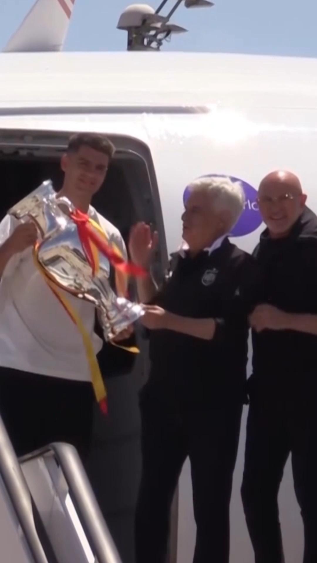 Vertical soccer WC26 Spain preview