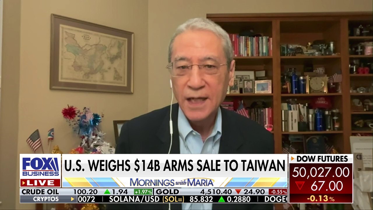 Gordon Chang: Xi, Putin are 'two weak states' threatened by Trump's America