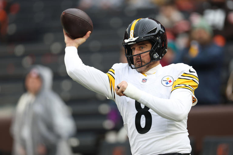 Steelers’ Aaron Rodgers under fire for 'one last ride' NFL drama