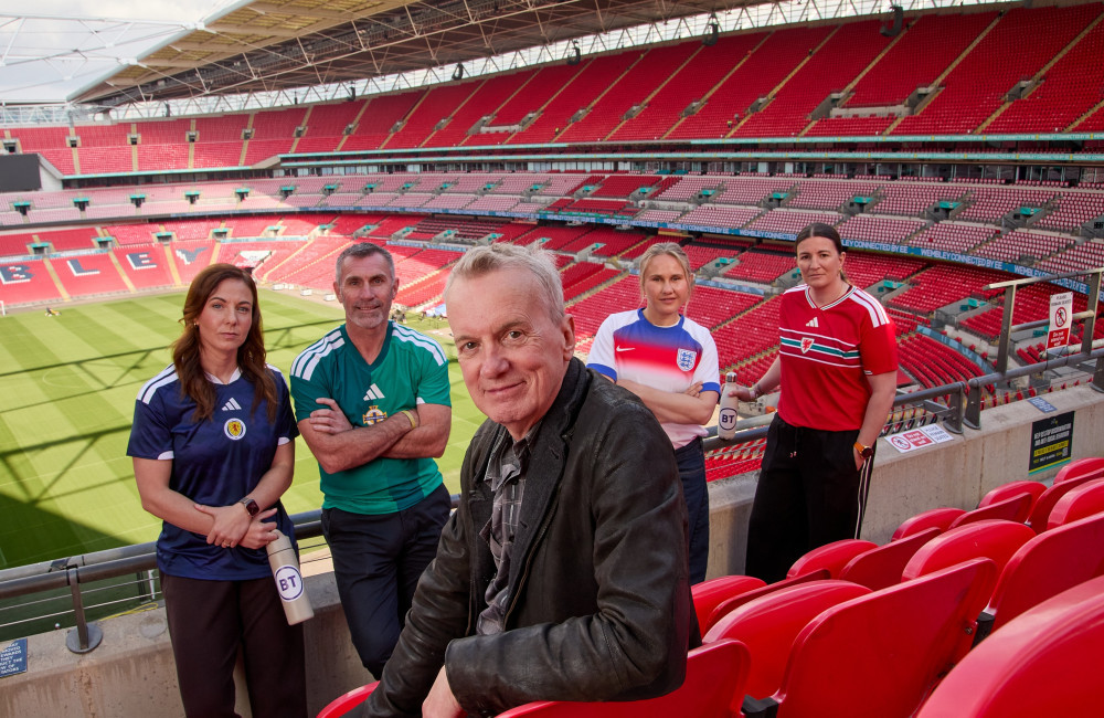 Frank Skinner has teamed up with footballing legends on new poem