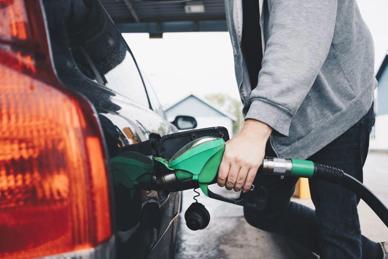 Rachel Reeves increases fuel allowance rates for first time in 15 years