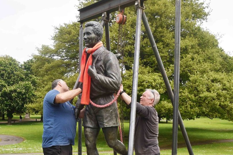 Brian Clough statue sidelined from Albert Park for specialist repairs ...