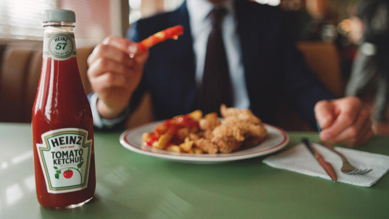 Heinz bringing back its glass ketchup bottle for first time in nearly a ...