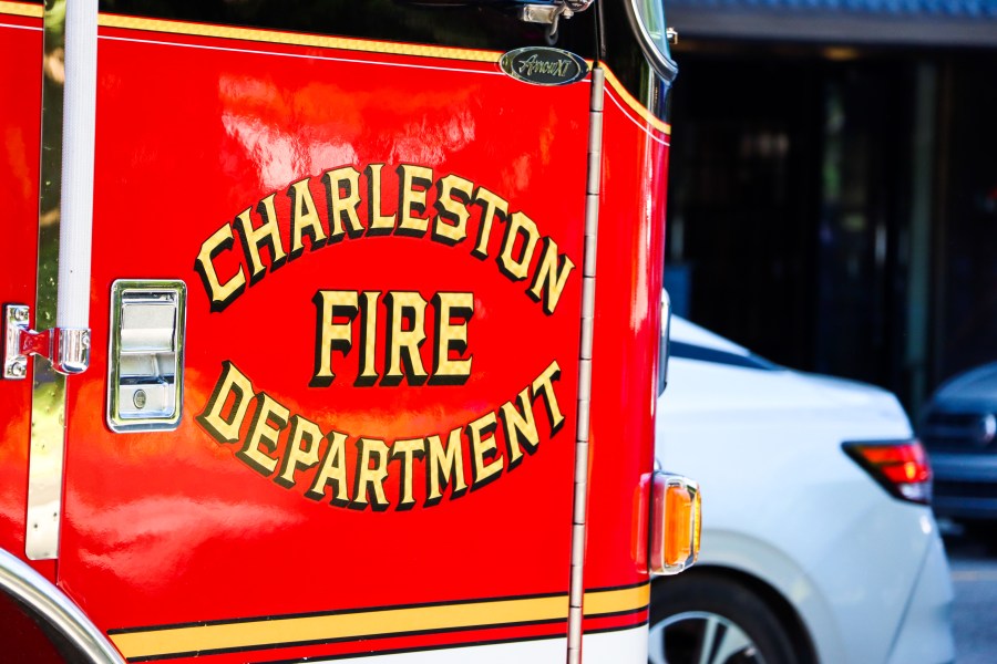 Portion of Savannah Highway closed while crews repair damaged gas line