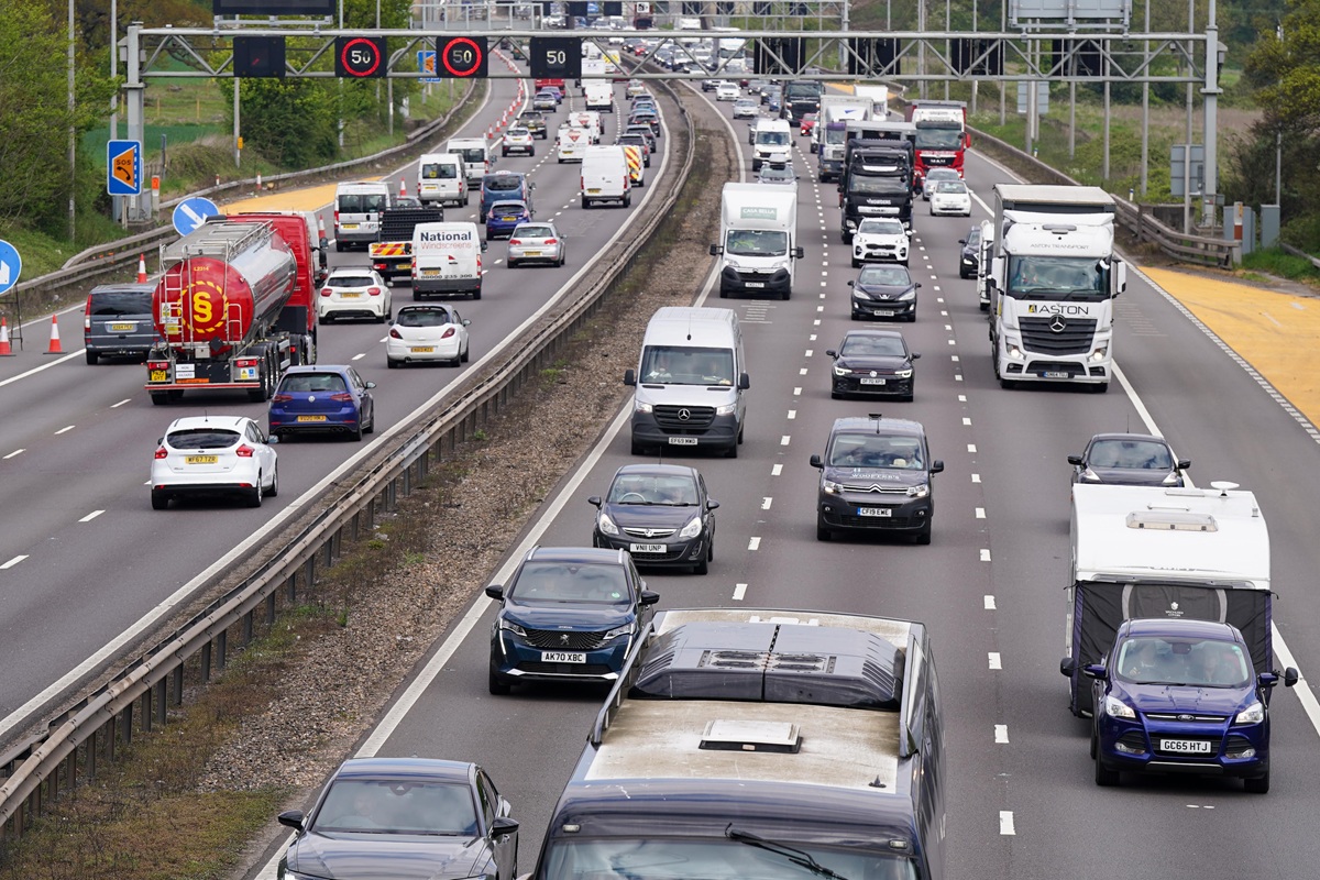 Bank holiday traffic chaos: RAC says 19 million road trips planned ...