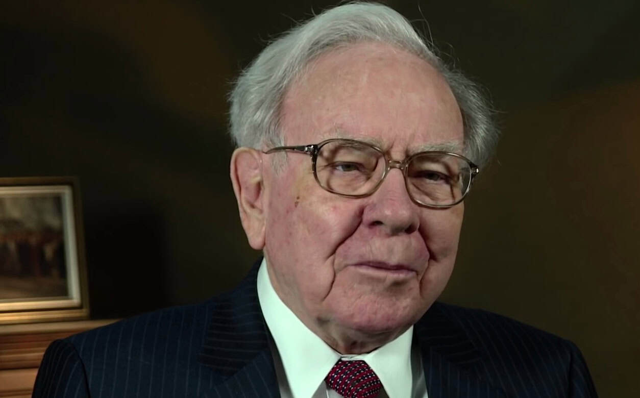 Warren Buffett: If you're going to splurge, splurge on these 3 things