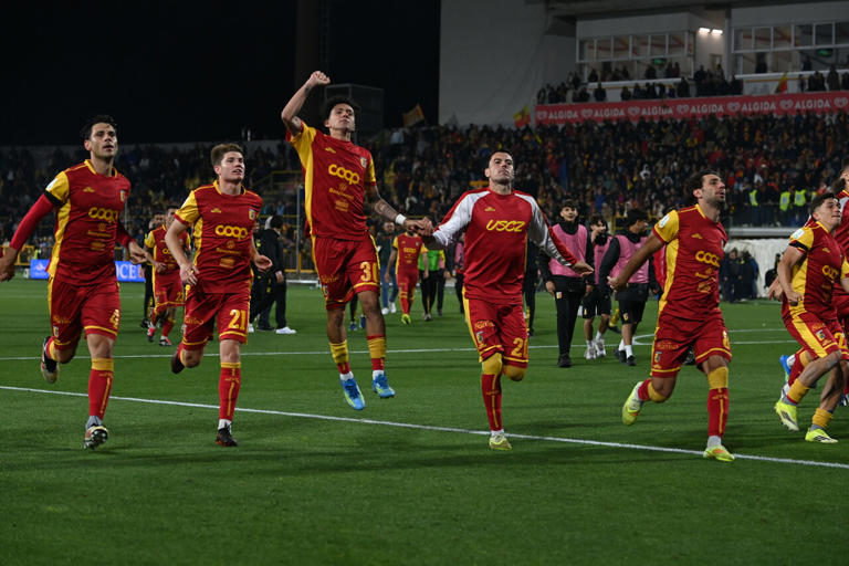 Monza-Catanzaro, la finale playoff: orario, dove vederla (tv e ...
