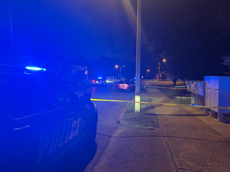 Juvenile shot in legs at South Memphis apartments