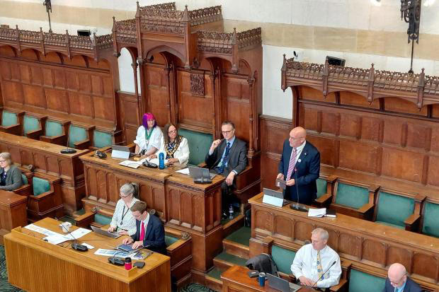 Conservative leader re-elected at Hampshire County Council after elections