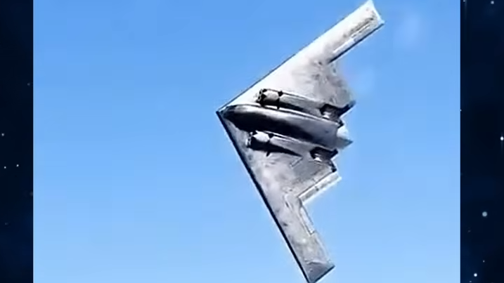 Rare footage of Russian fighter jet taking down America’s jet