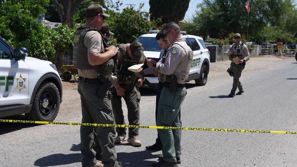 Man shot and killed after deputies have cellphone pointed at them in Tulare
