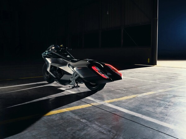 A six-cylinder 1,800-cc BMW bike inspired by the Concorde: The Vision K18