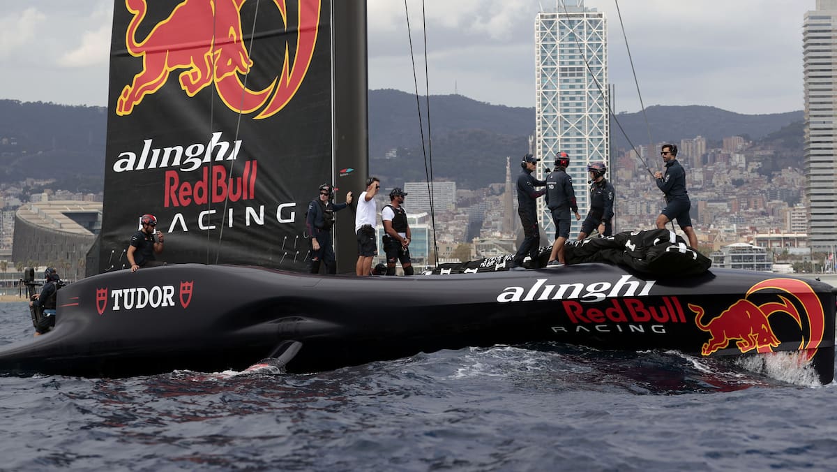 Schweizer Neustart im America's Cup: Das steckt hinter der Trennung von ...