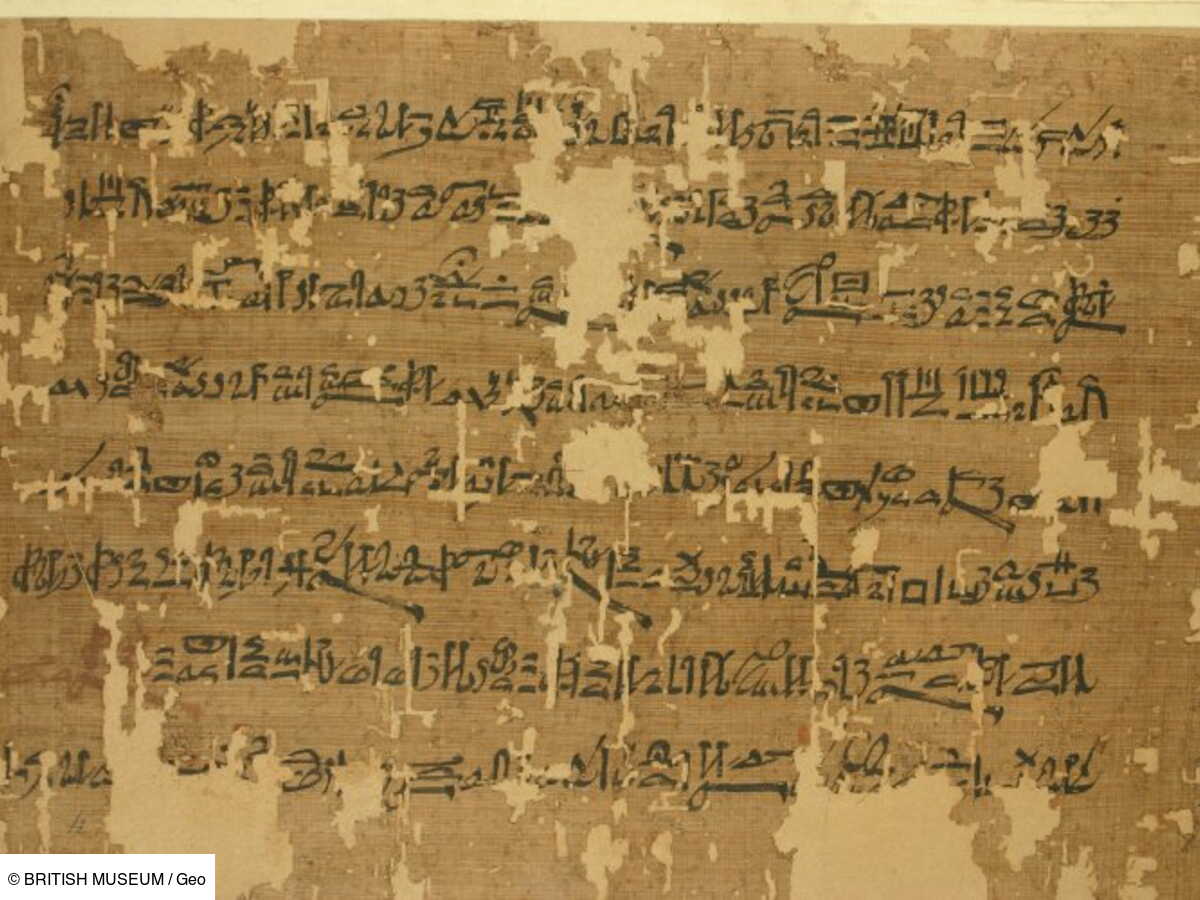 Ces mystérieux géants évoqués dans un papyrus antique interpellent les ...
