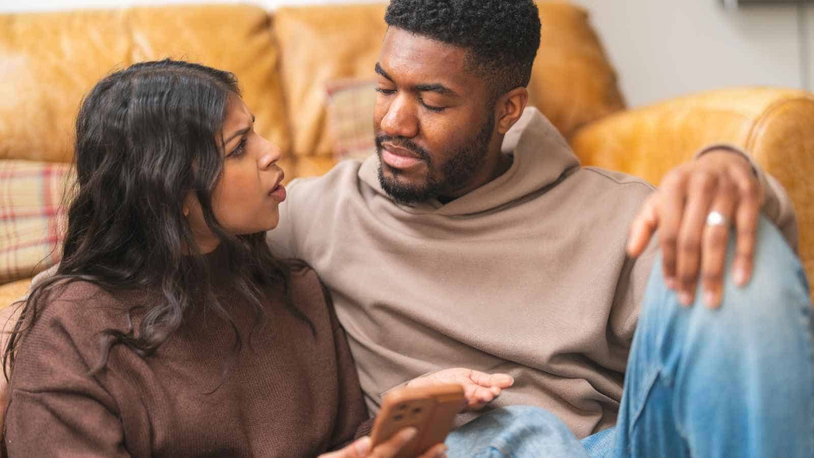 12 things women should never do for a man, even though many still do