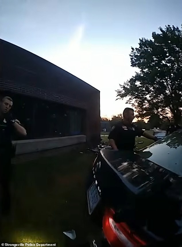 Footage reveals moment cops find 'hell on wheels' killer's smashed car