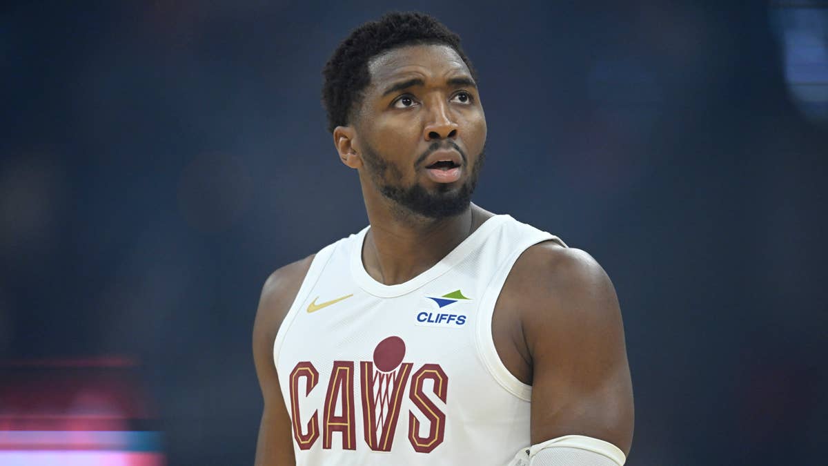 Donovan Mitchell's inspiring efforts on Cavs bench during Game 4 ...