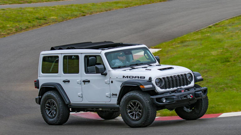 I drove the 2026 Jeep Wrangler Moab 392 on- and off-road: Here's my ...