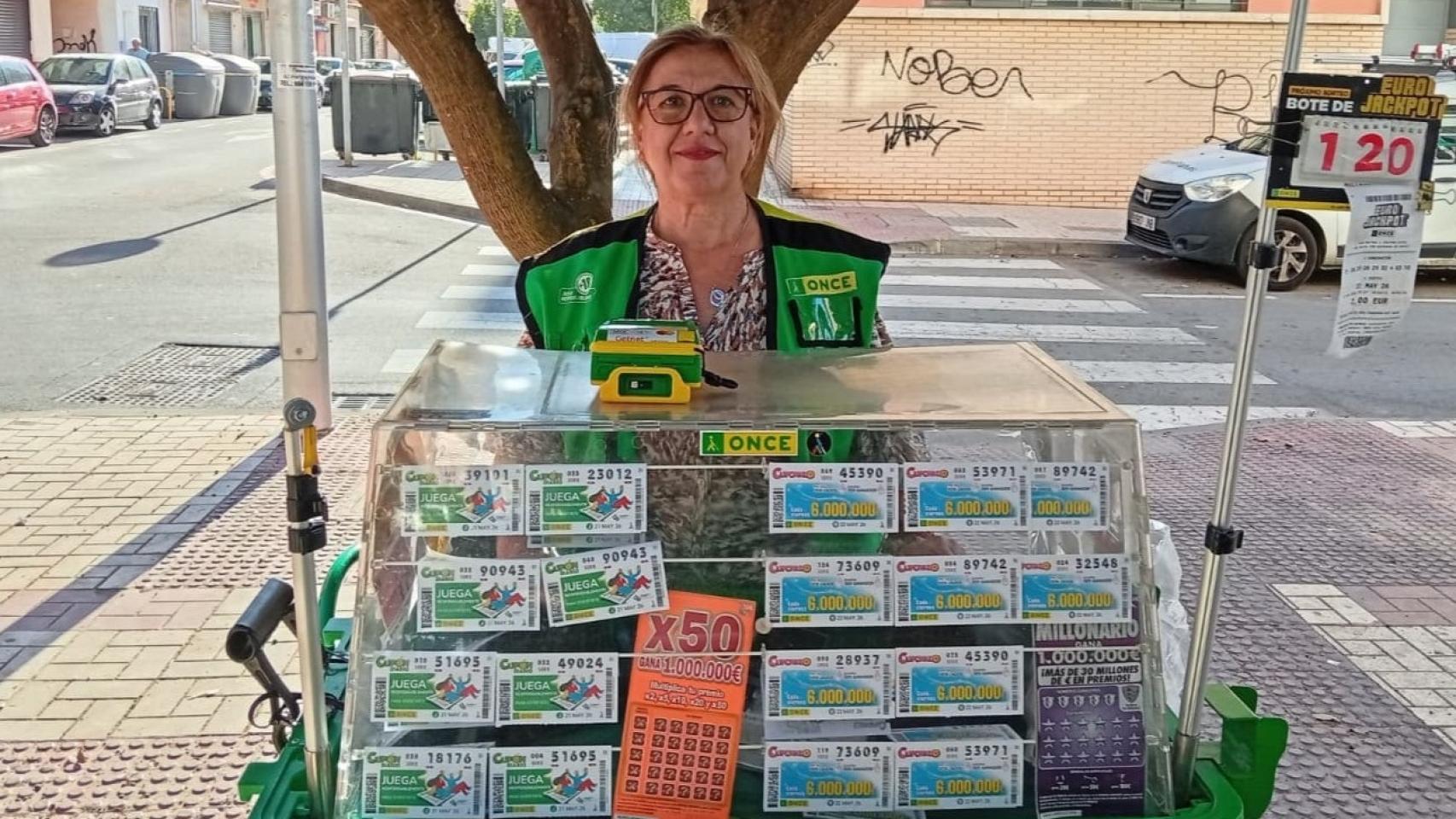 Una vendedora de la ONCE reparte 385.000 euros en Camino San Rafael ...