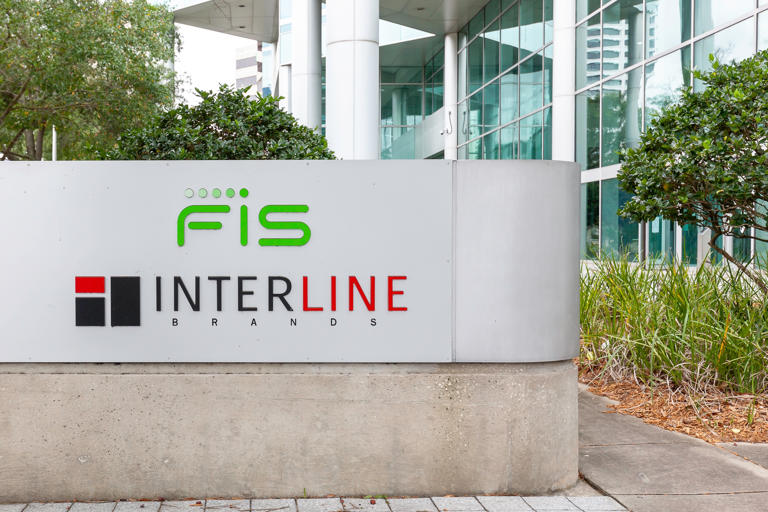 FIS, InvestCloud partner for digital wealth solutions launch