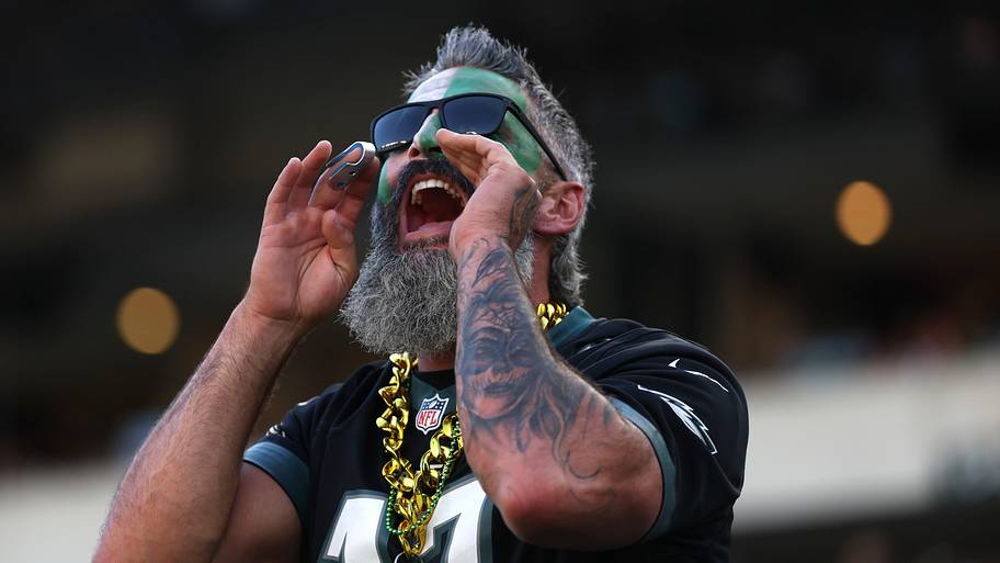 Eagles fans aren't buying into NFL voice's hilarious x-factor in NFC East