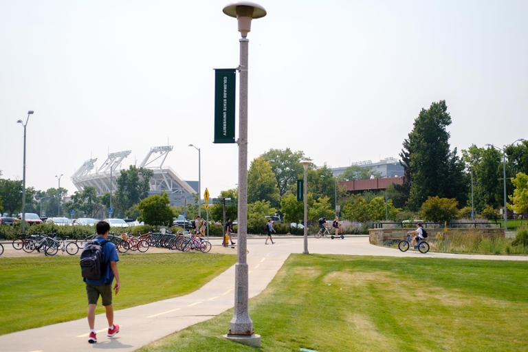 Colorado colleges have made progress re-enrolling students who left ...