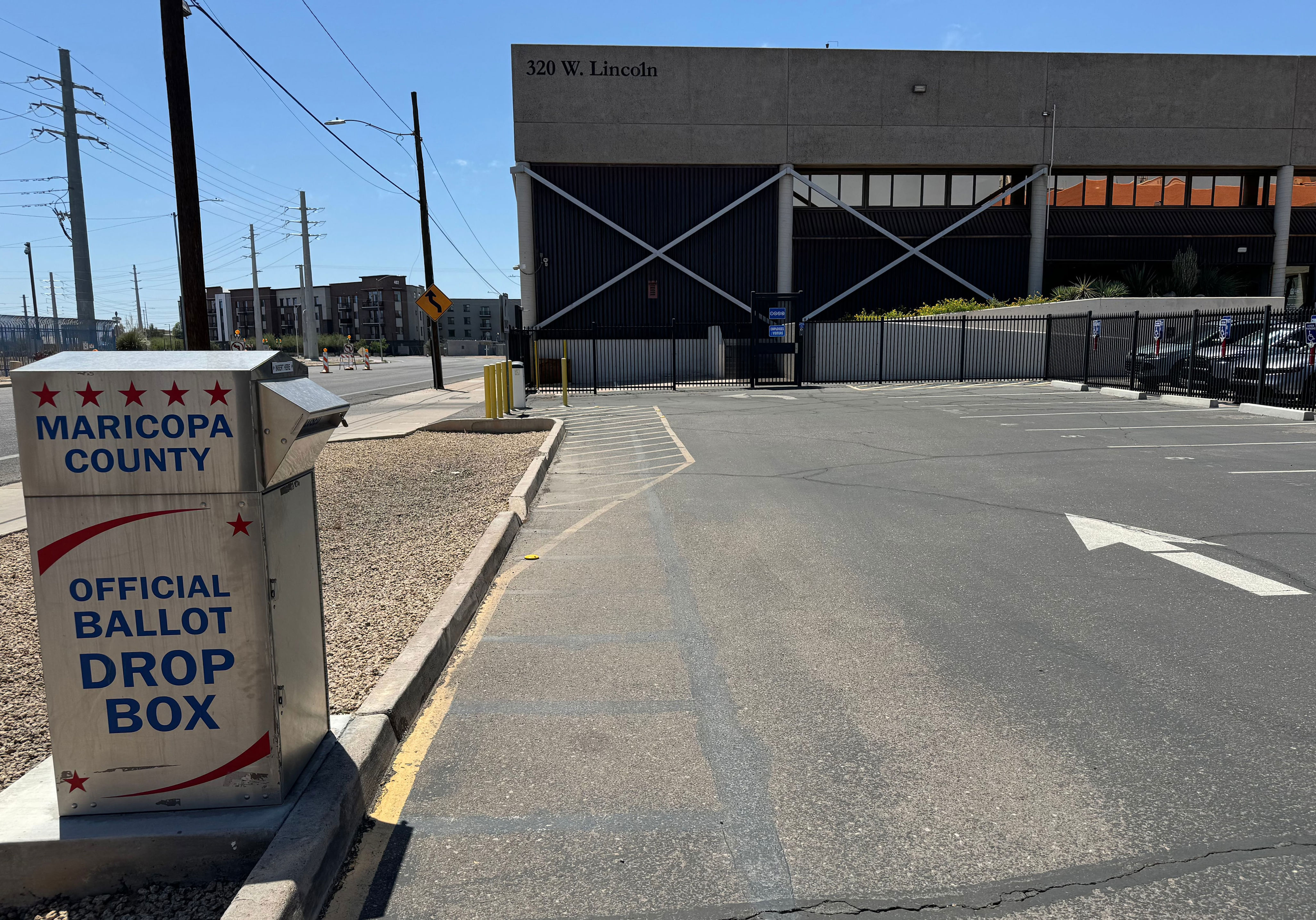 Maricopa County election fight boils over as recorder threatens felony ...