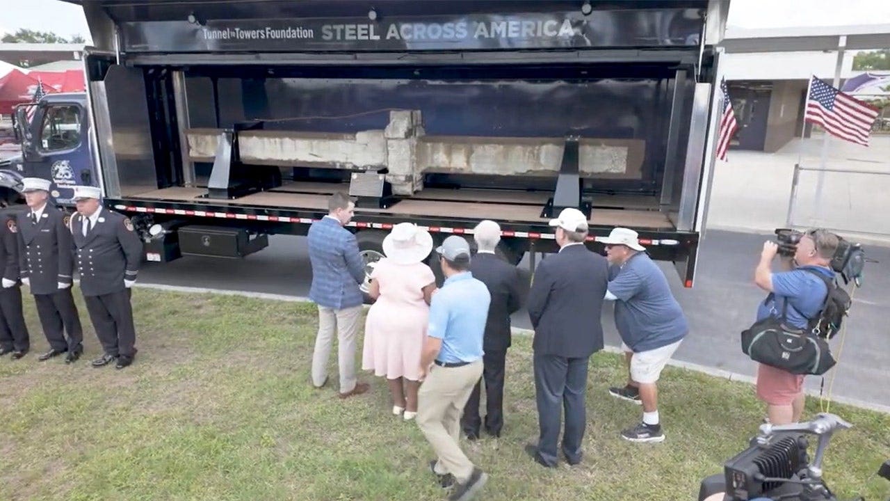 9/11 steel beam arrives at Florida school where Bush learned America ...