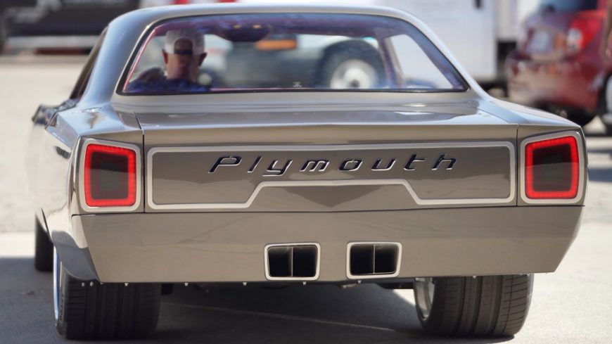 Custom 1969 Plymouth Road Runner odyssey