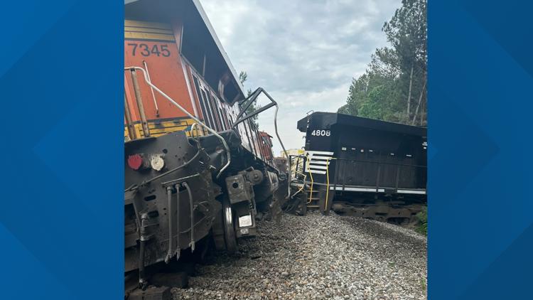 Train derails in Hall County after striking tractor-trailer, deputies say