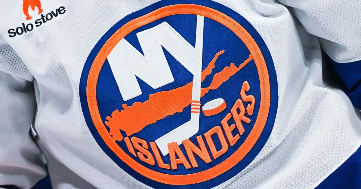Islanders’ AHL team officially relocates to Hamilton and unveils new ...