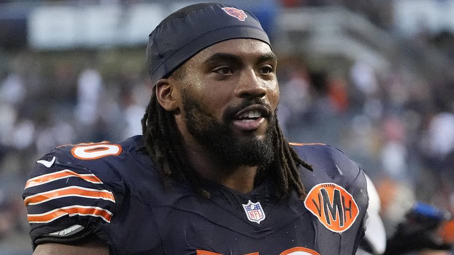 Chicago Bears suddenly face two massive offensive line questions