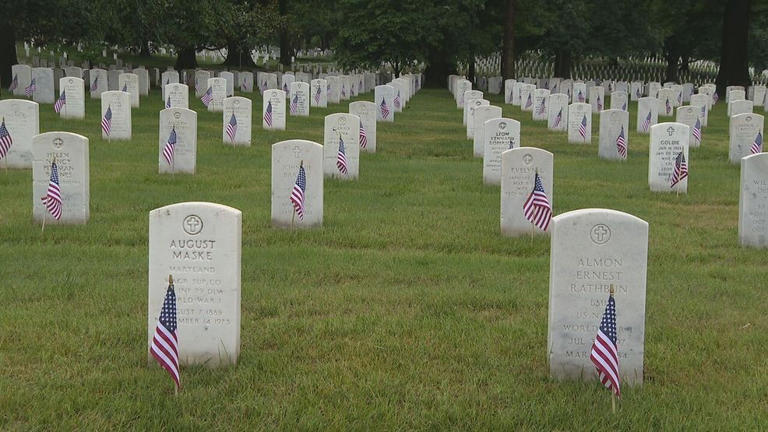 See it: 250,000 flags placed at Arlington National Cemetery ahead of ...