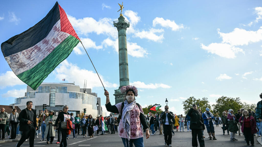 France condemns Israel as it deports 37 French nationals over Gaza flotilla