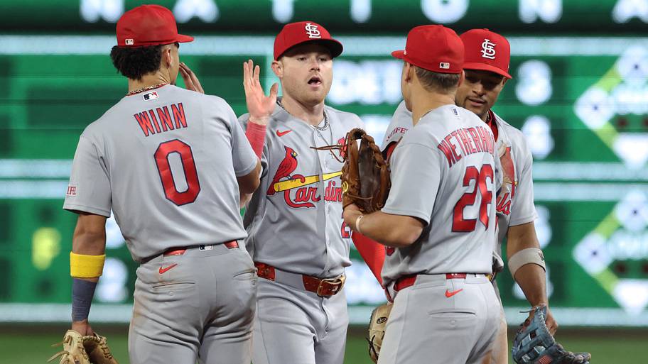 Cardinals scratch banged-up rookie ahead of Pirates finale