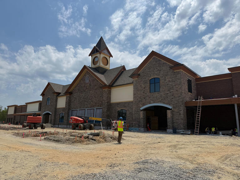 Sneak peek: An early look inside Wegmans’ first Charlotte store under ...