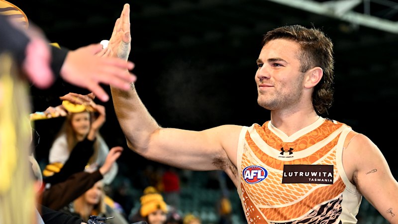Mitchell backs Hawthorn’s medical team after concussion test for ‘the ...