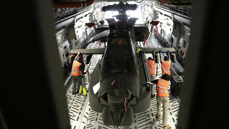 Australia receives two more AH-64E Apache helicopters from the US Army