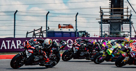 Las paradas en boxes llegan a MotoGP. Adiós a la segunda moto y al ...