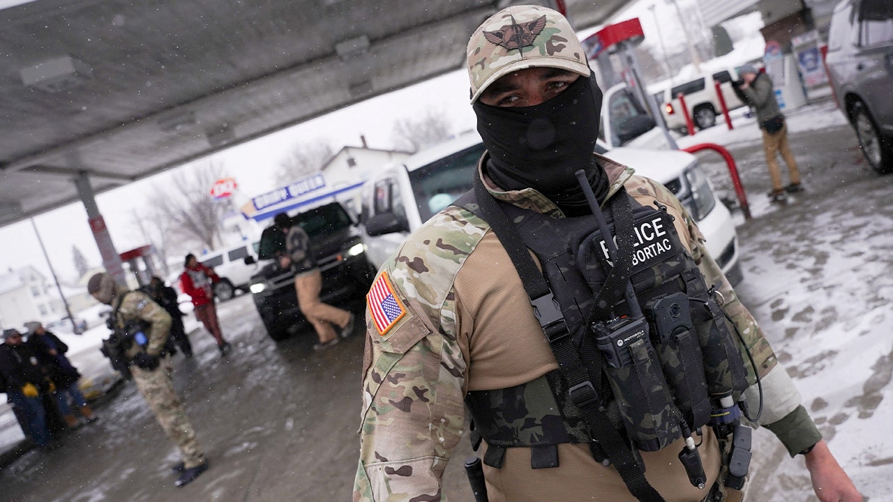 DOJ puts blue states on notice as ICE fight barrels toward next ...