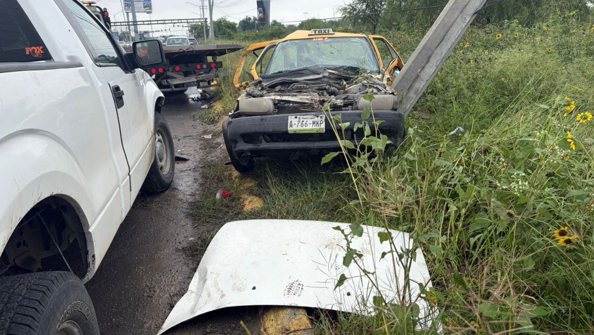 Fuerte choque entre taxi y camioneta deja cuatro lesionados en Juárez ...