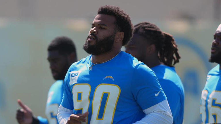 Chargers are in trouble if latest Akheem Mesidor projections prove correct