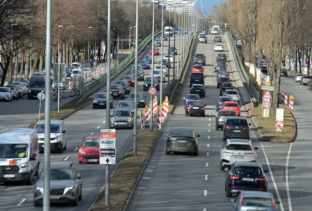 Mittlerer Ring: Neue Staufalle: Straßenbrücke an Landshuter Allee wird ...